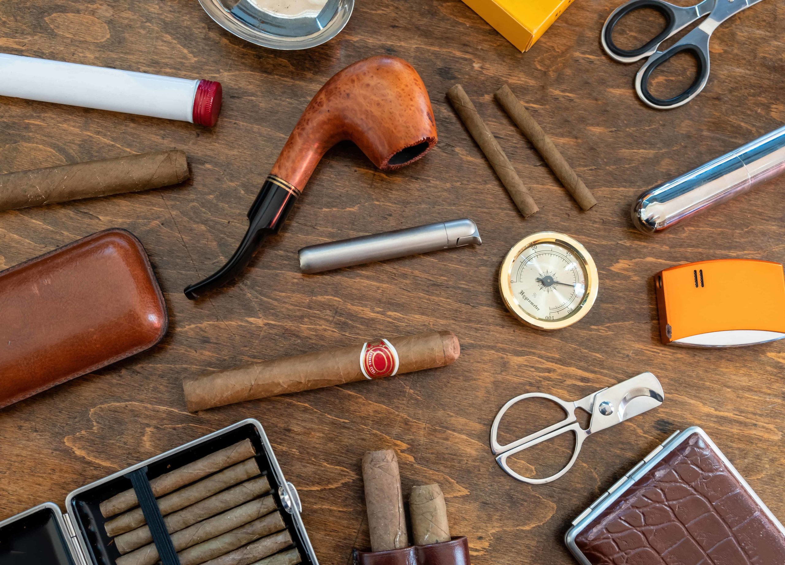 A Beginners’ Complete Guide to The World of Cigars